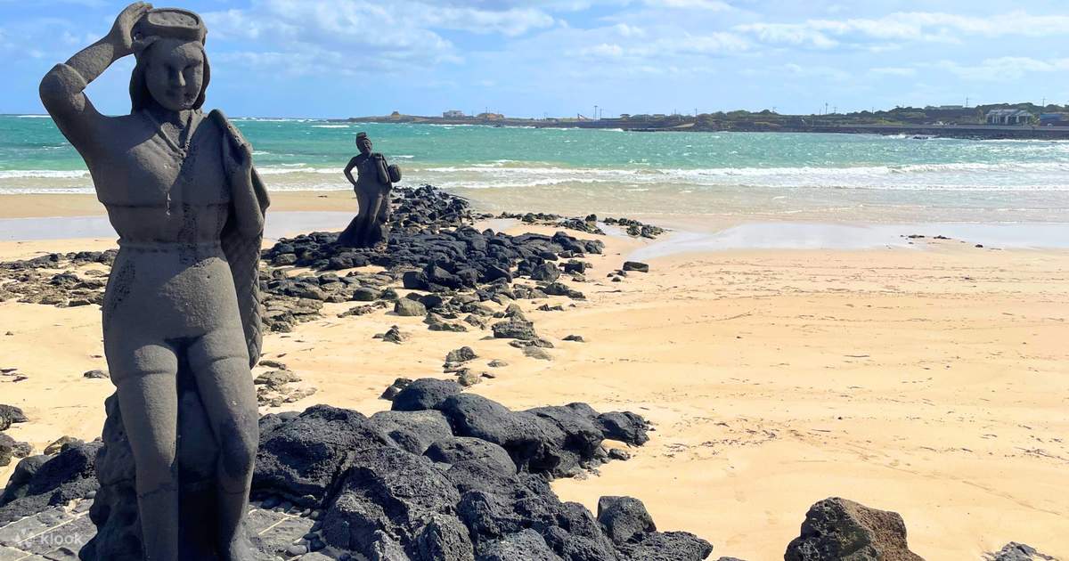 Jeju Udo Island & Seongsan Ilchulbong & Seopjikoji Day Tour - Klook ...