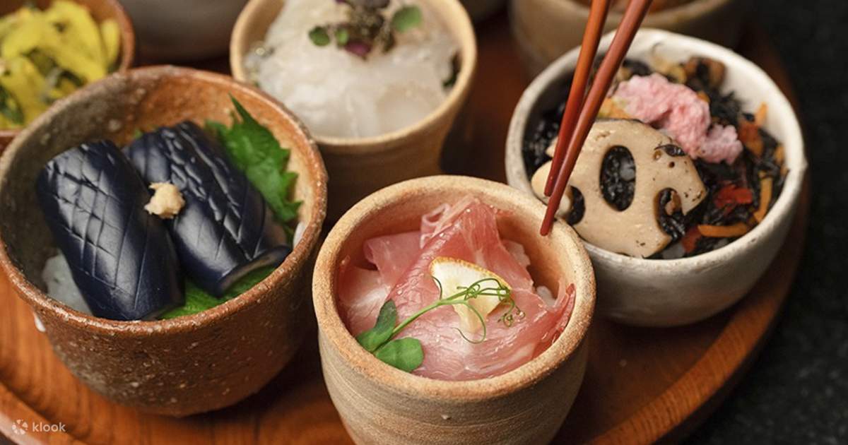 Sake-cup Sushi -Make bite-sized shusi using "Ochoko" - Klook