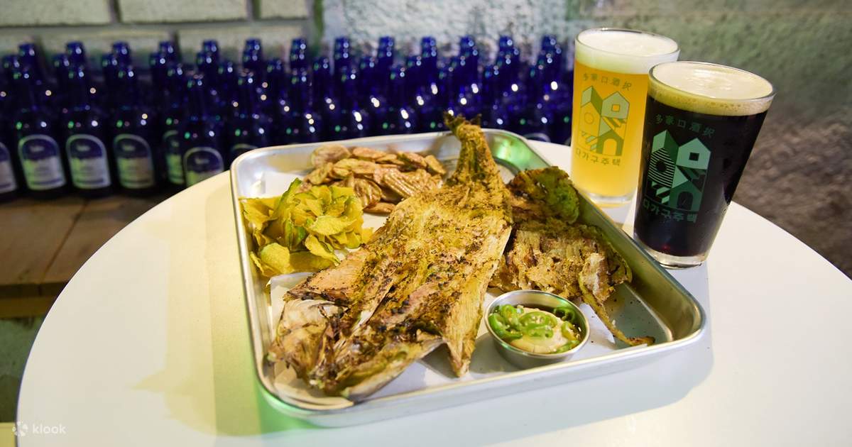 Dagagu Jutaek Beerhouse Sets for 2 in Passion Island, Seoul, South ...
