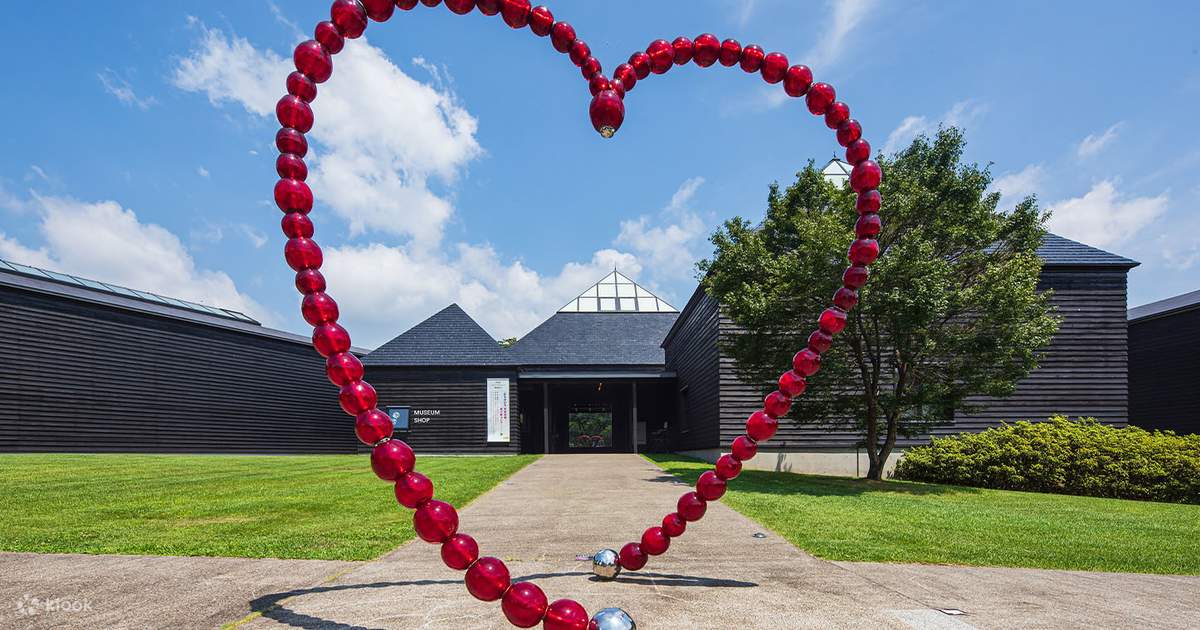 Hara Museum of Contemporary Art ARC "Experience Art in the Heart of ...