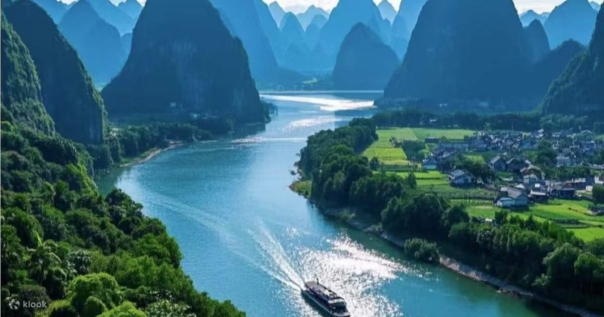 One-day tour in Guilin, Guangxi & encounter the stunning landscape ...