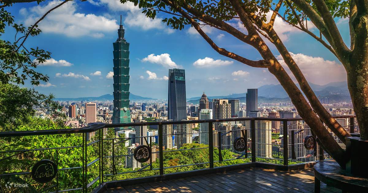 8 Hour Highly Customized Taipei City Exploration - Klook