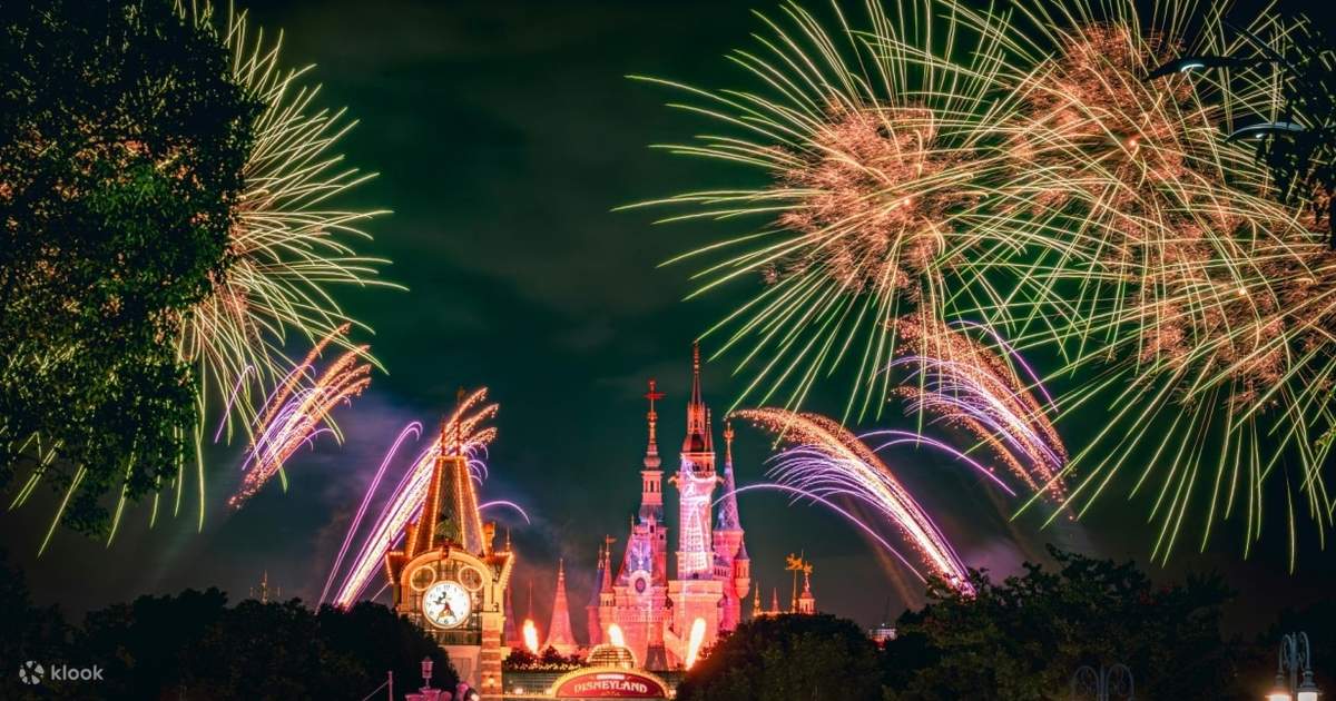 Shanghai Disneyland + Suzhou + Hangzhou + Wuzhen 6 Days (Jiangnan Four ...