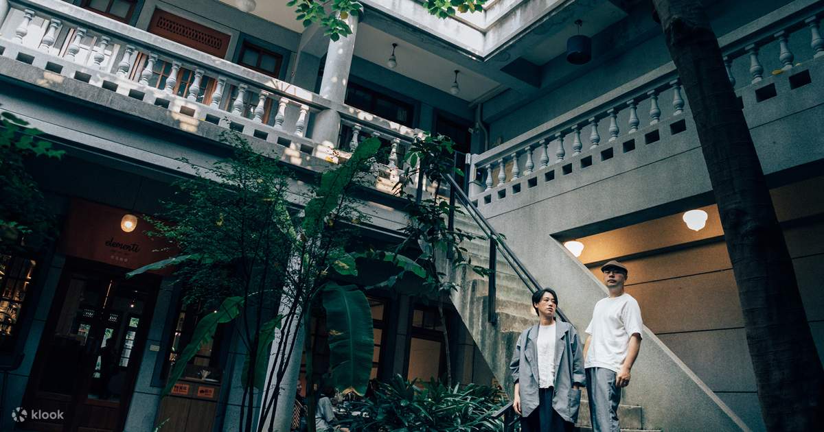 Dadaocheng Professional Photography Experience - Cheongsam & Secret ...