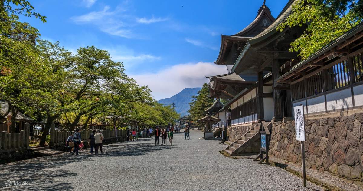 Aso Shrine & Monzenmachi Mizuki Pilgrimage & Mt. Aso Summit (Private ...