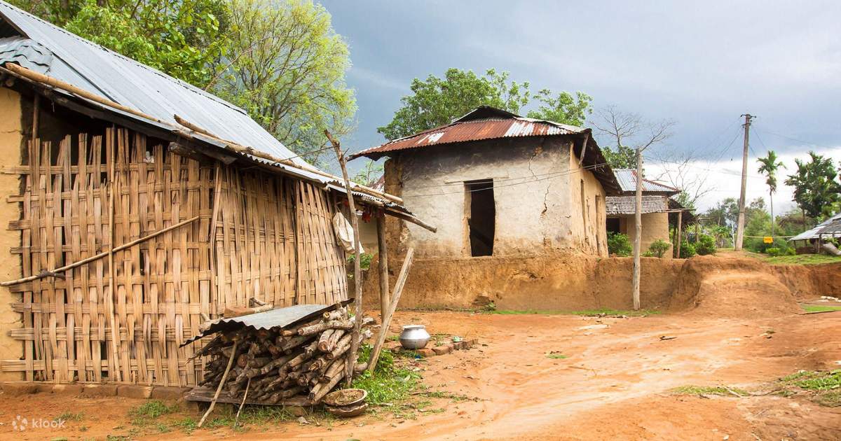 Rural Varanasi: Full-Day Guided Village Tour by car - Klook India