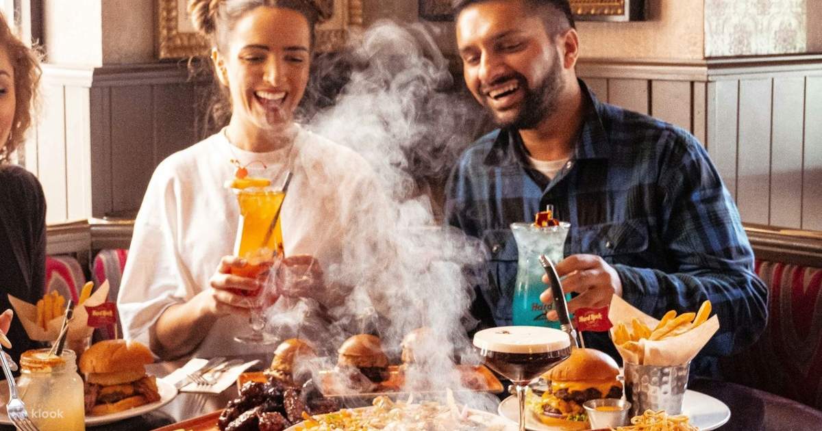 Expérience culinaire au Hard Rock Cafe à Prague - Klook États-Unis