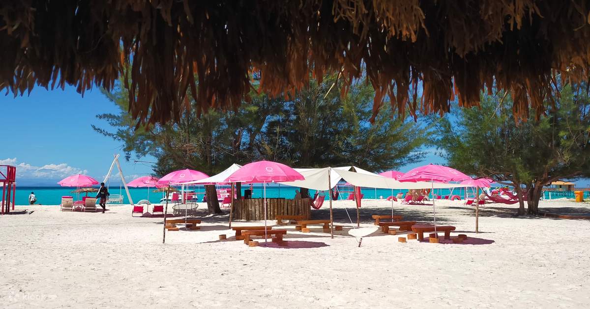 Explore Paradise: Sabah's Lovely Mantanani Island Snorkeling Activities ...