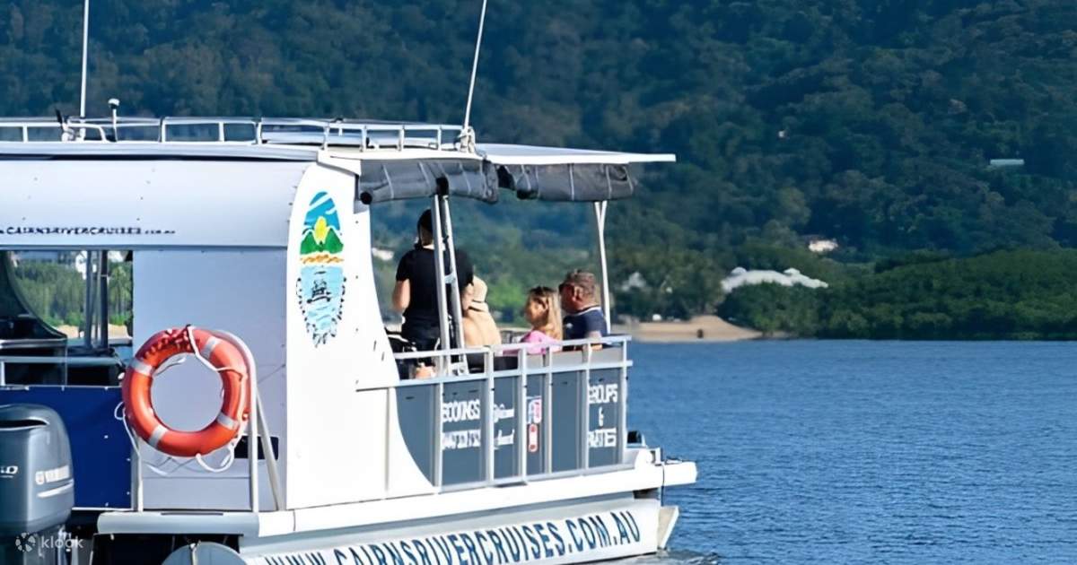 Bersiar-siar Masuk dan Pelayaran Matahari Terbenam di Cairns - Klook ...