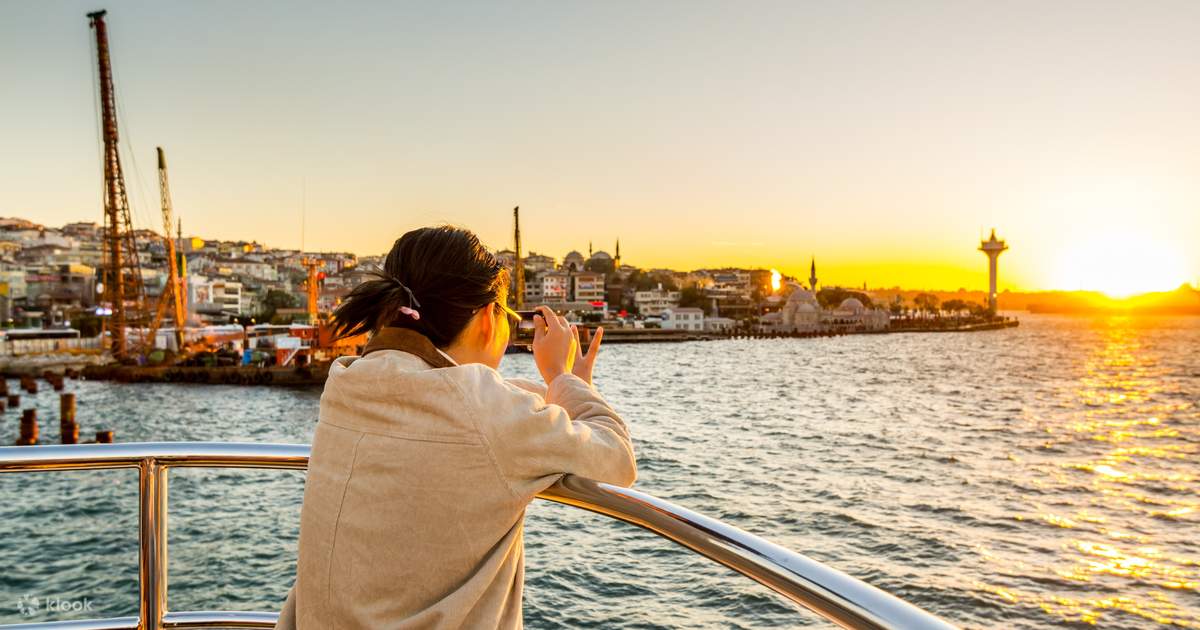 Bosphorus Guided Sightseeing Cruise - Klook