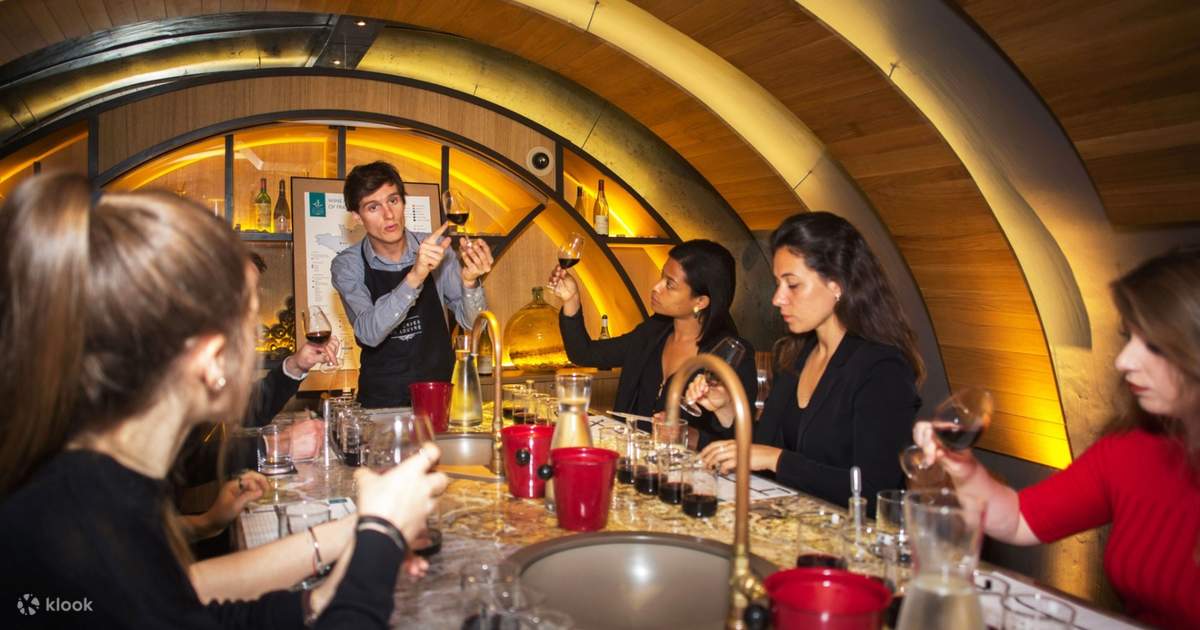 Make Your Own Wine Workshop in Paris - Klook Estados Unidos