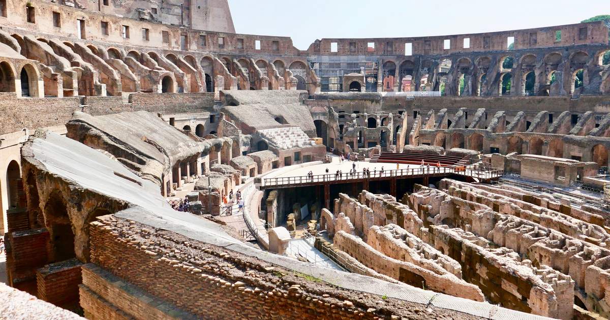 Tur Arena Colosseum dan Forum Romawi di Roma - Klook Indonesia
