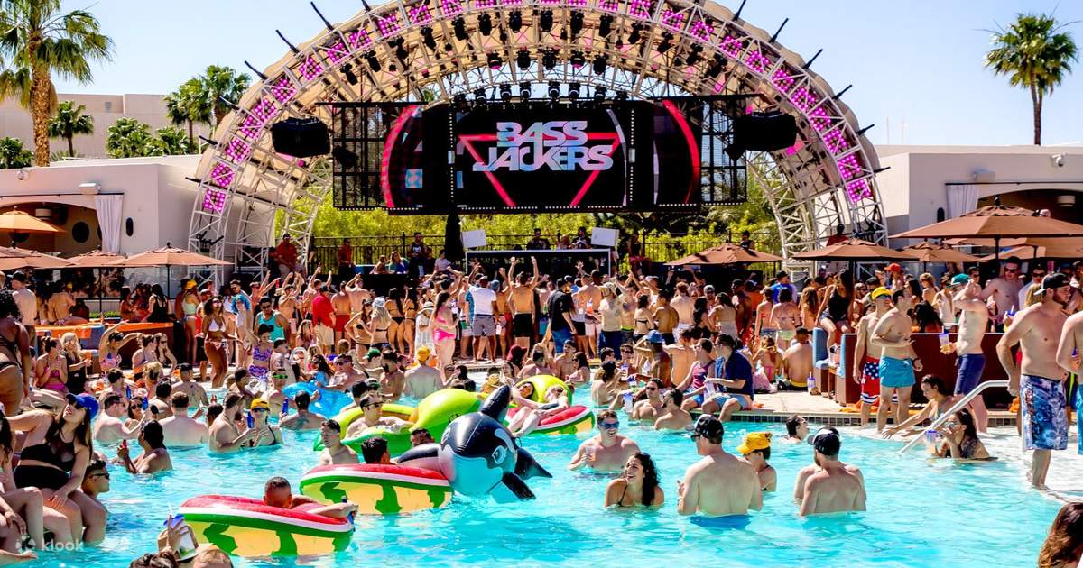 Pool Party Crawl Experience in Las Vegas - Klook