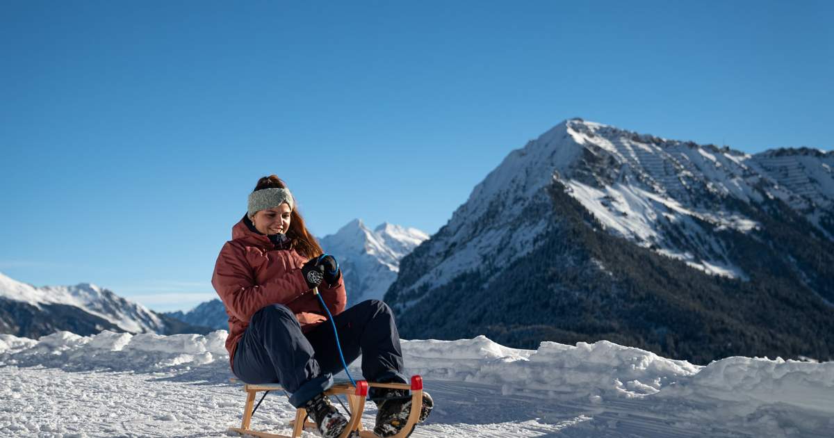 Day Sledding Experience from Interlaken - Klook