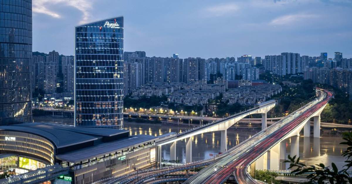 Chongqing Luhai International Pagoda Junting Design Hotel Accommodation ...