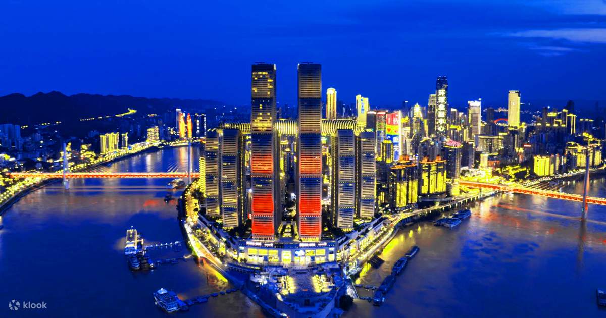 Classic Chongqing Night View Loop Night Tour (Yangtze River Bridge ...