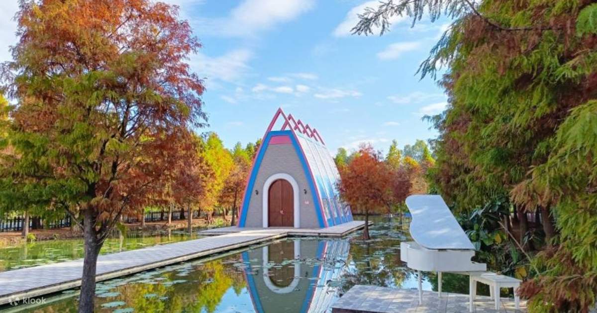 Jen Pink Castle Antlers Village Admission Ticket - Klook