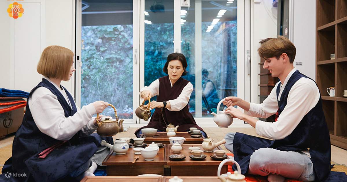 Traditional Korean Tea Ceremony & Making Tea Cookies in Seoul - Klook