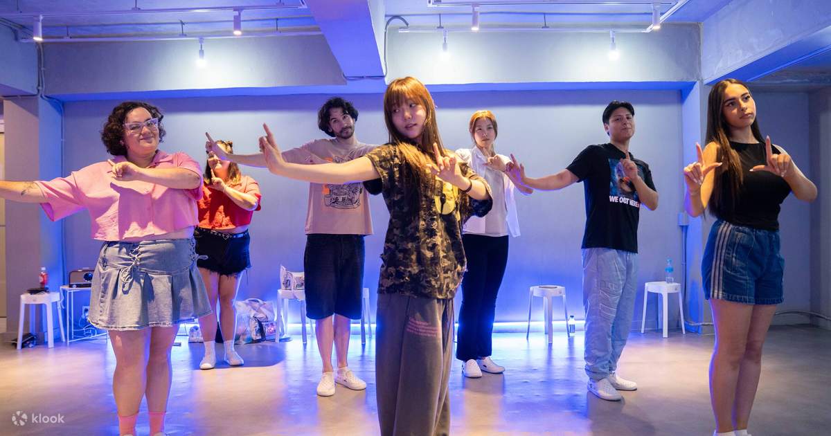 K-pop Dance Class in Seoul - Klook Canada