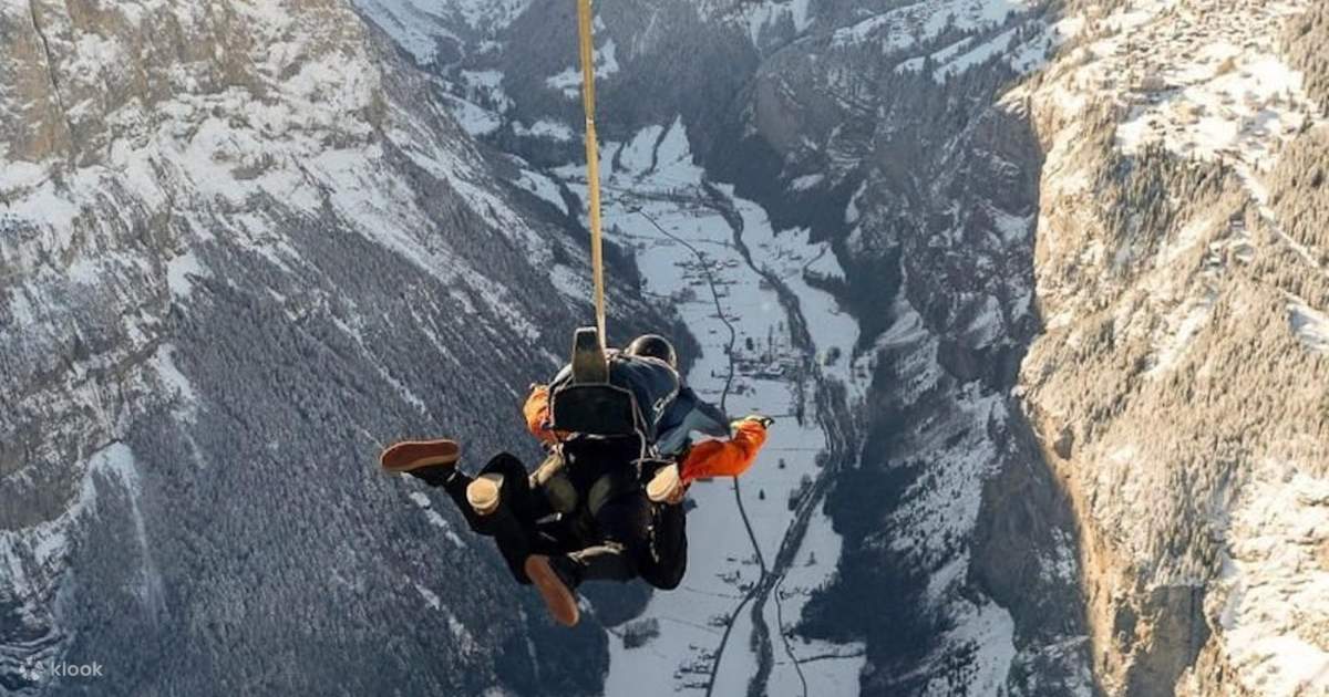 Helicopter Skydive in Lauterbrunnen - Klook Philippines