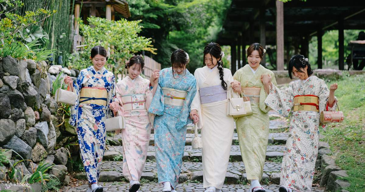 Kyoto｜Fushimi Inari Surroundings・Kimono Rental｜Online reservation for ...