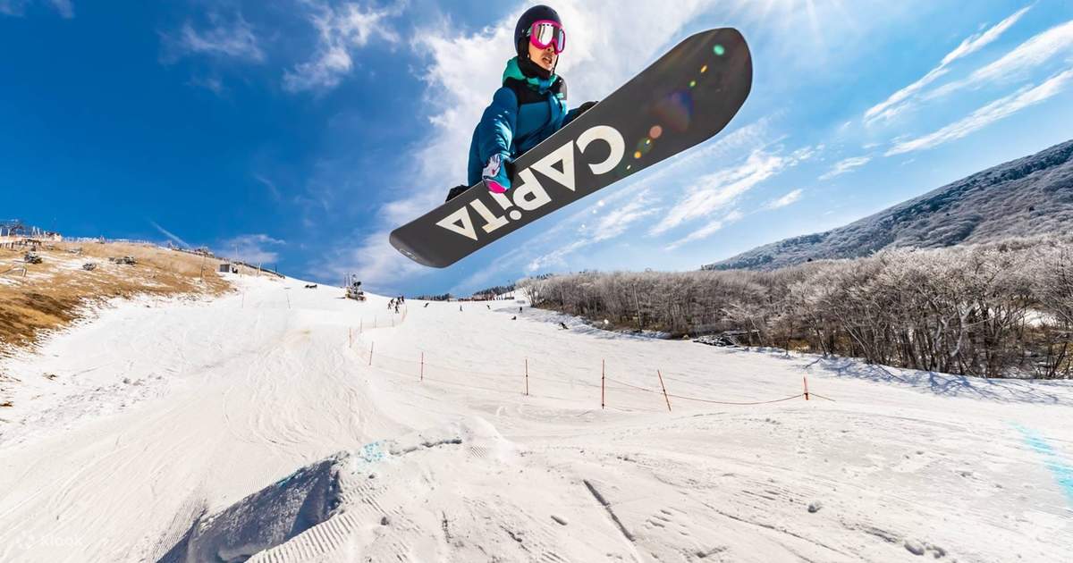 Fukuoka Bus Ski Day Tour at Kuju Forest Park Skiing Grounds - Klook