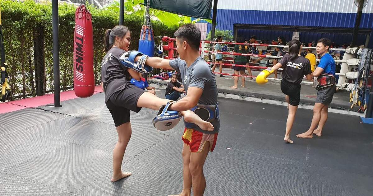 Jitti Gym Academy Muay Thai Class and Accommodation in Bangkok - 클룩 ...