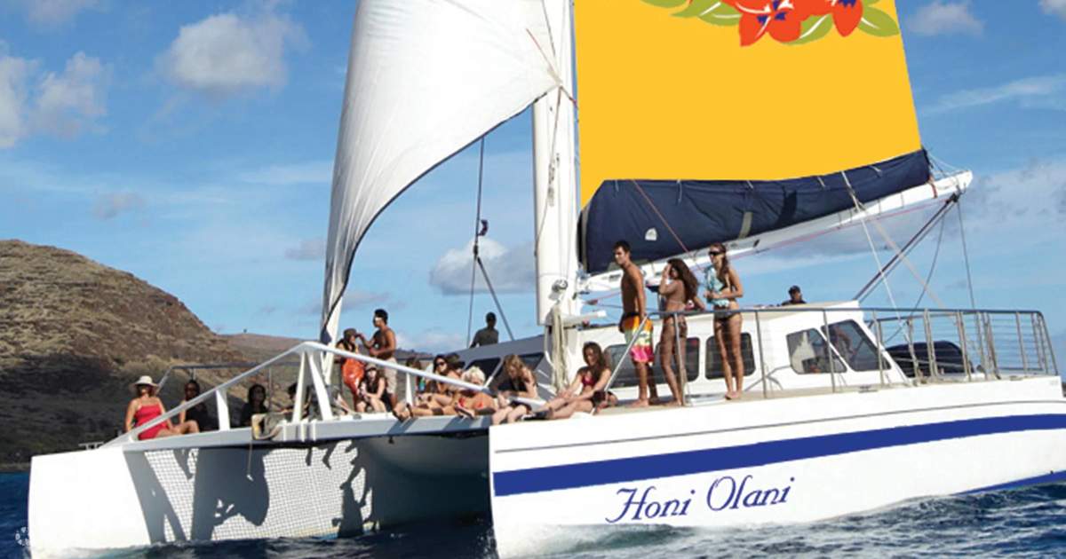 Kailua-Kona Sunset Cocktail with Free Drinks - Honi Olani Catamaran ...