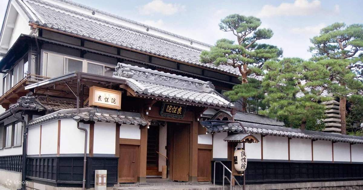 2 Day Zenkoji Cultural Tour with Overnight 'Shukubo' Temple Lodging ...