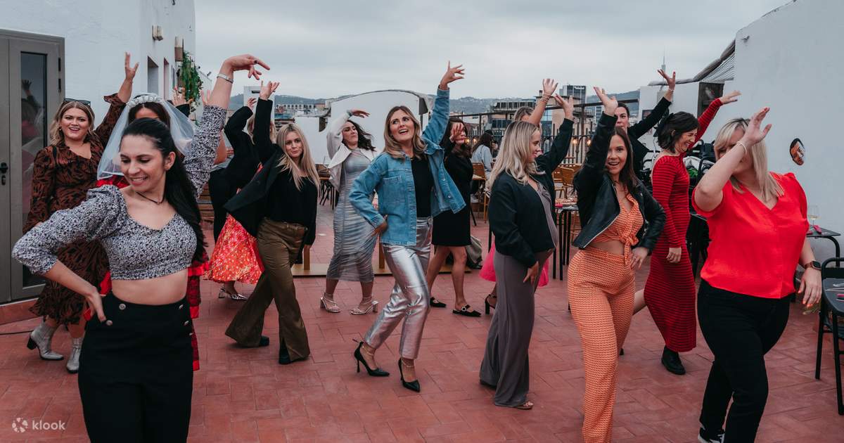 Barcelona Sangria and Salsa Dancing Experience - Klook New Zealand