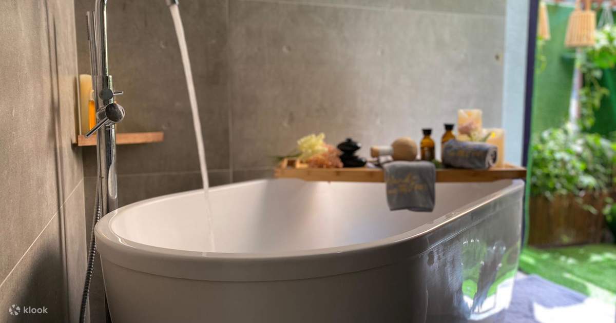 Hand and Foot Spa Experience in Causeway Bay - Klook Hong Kong