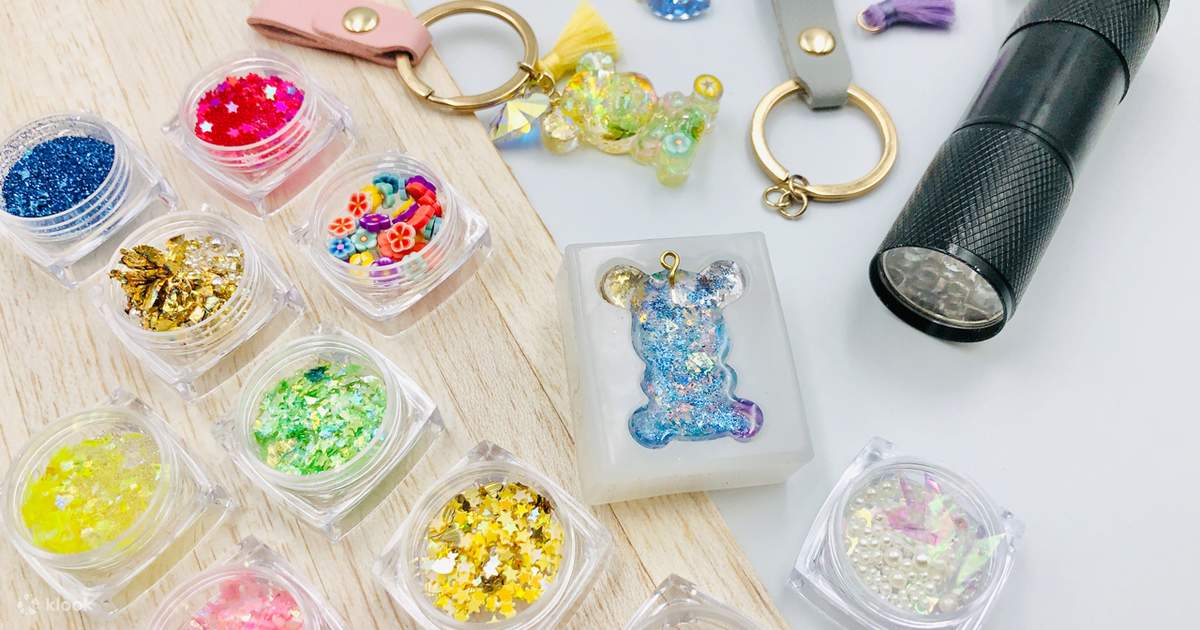 Taipei: One-day jewelry designer DIY handicraft course (UV hair ...