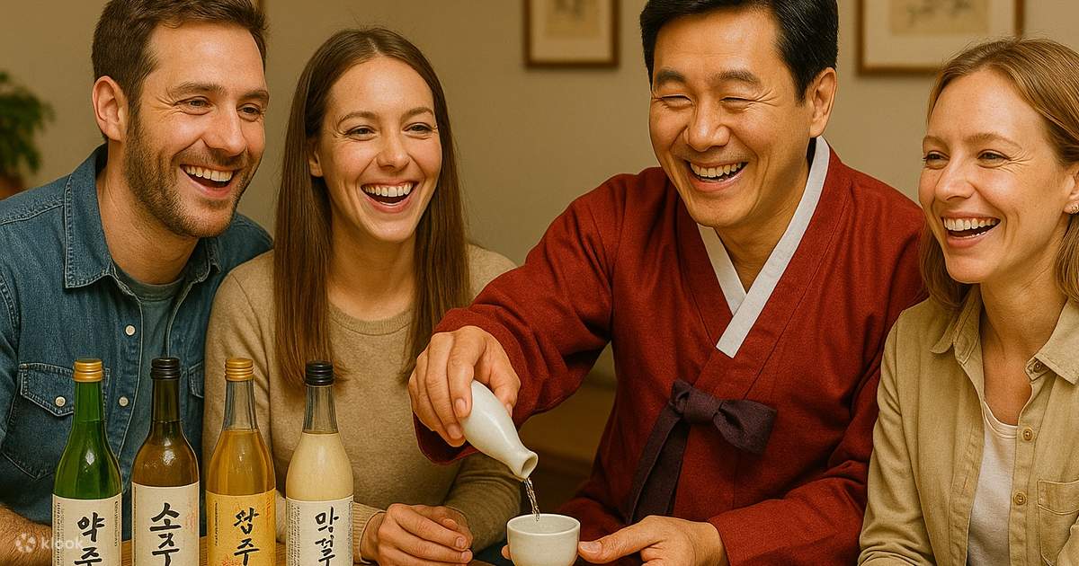 Tour a piedi del villaggio di Bukchon e degustazione di liquori ...