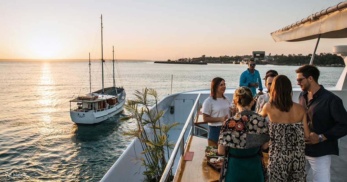 Gaze And Graze Sunset Cruise Experience For Two in Darwin - Klook