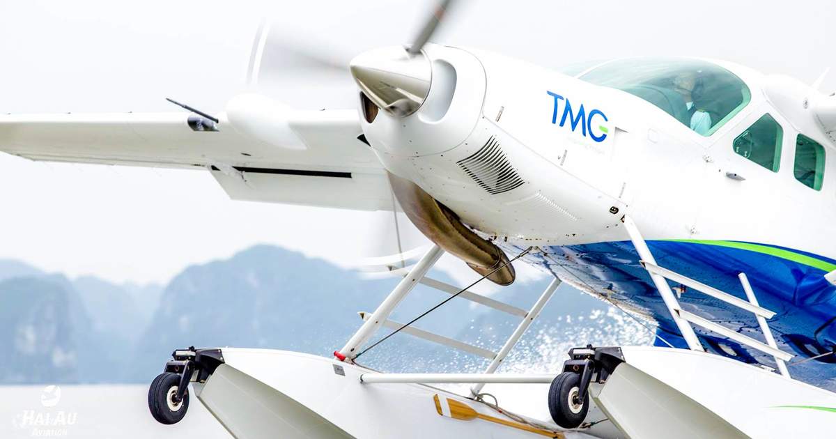 Ha Long Bay Scenic Seaplane Flight Experience, Vietnam - Klook United ...