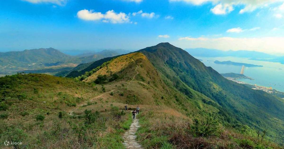 Explore Shui Lau Wo and Sha Lo Tung: A Firefly Tour - Klook Philippines