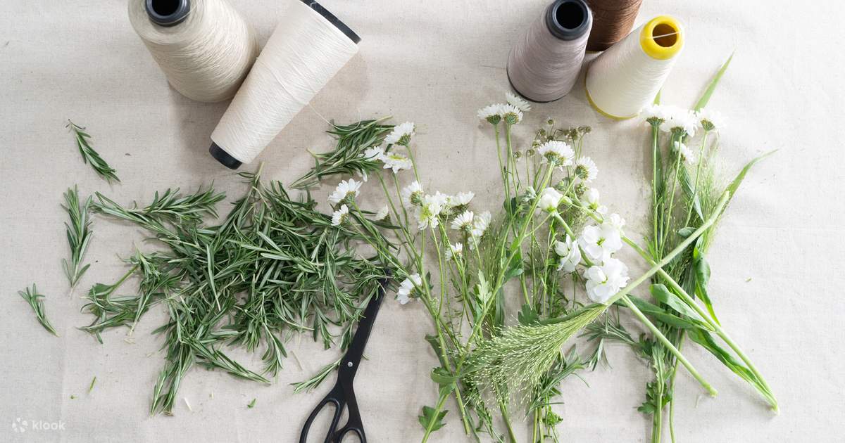 Smudge Stick & Custom Pouch Making Experience - Klook