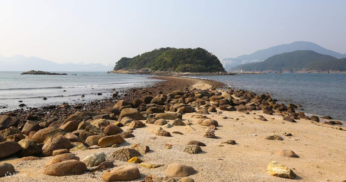 Sai Kung Volcanic Rock Region and Rock Academy Tour in Hong Kong ...