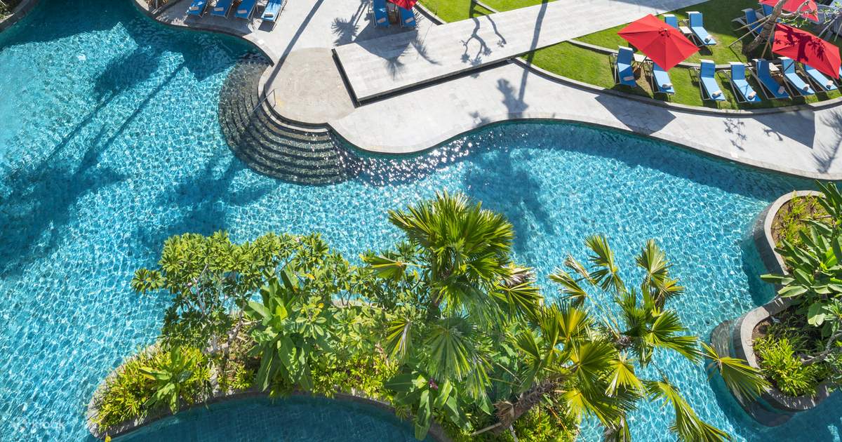 Pool Day Pass at Le Meridien Hotel Jimbaran - Klook United Kingdom