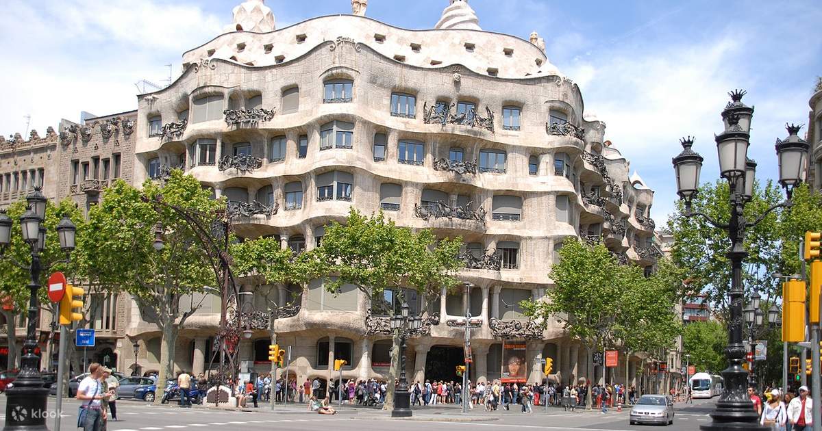 Discover the Magic of Casa Mila: A Gaudí Treasure in Barcelona - Klook ...