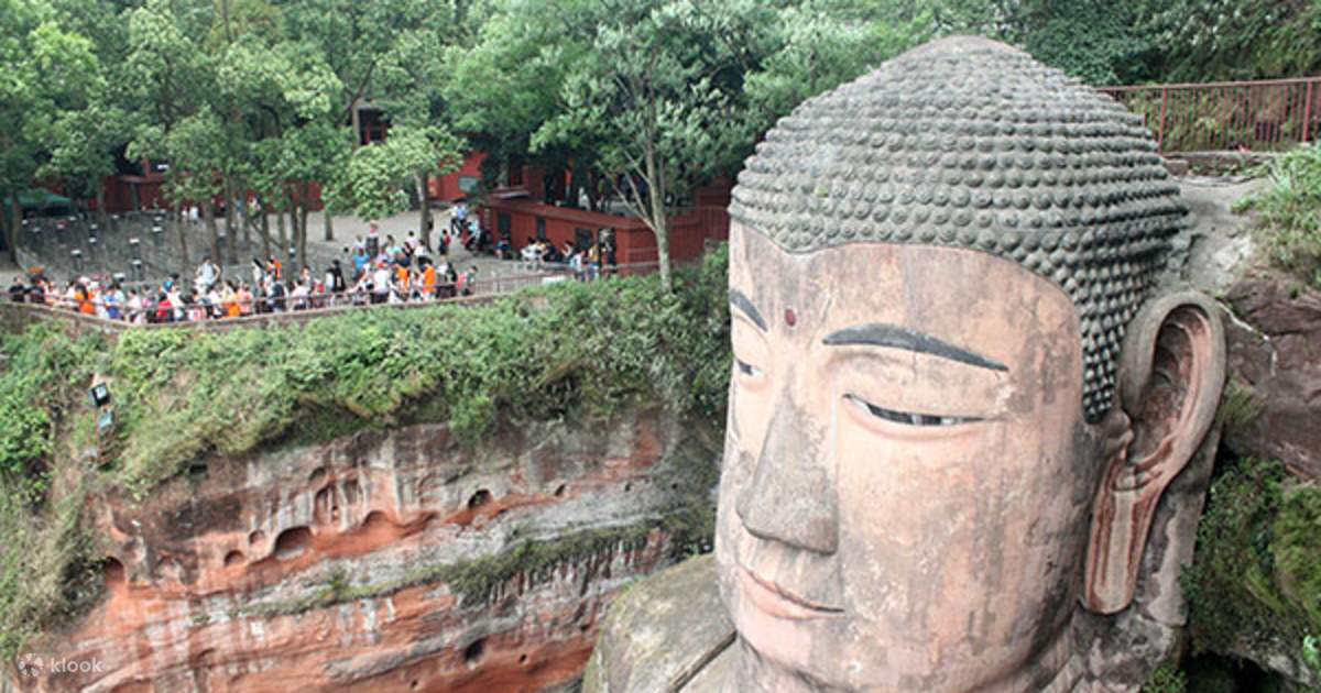 Sichuan Leshan Giant Buddha Huanglongxi Ancient Town 1 day - Klook