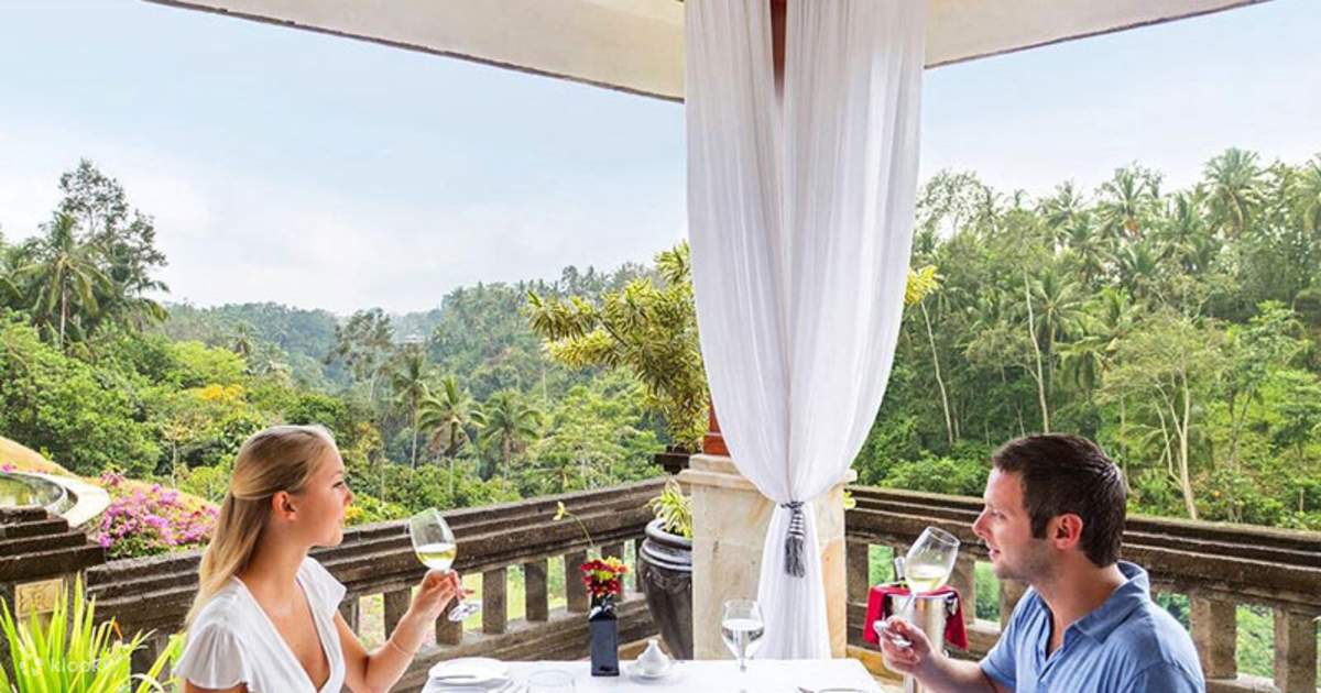 CasCades Restaurant Dining Experience in Ubud - Klook