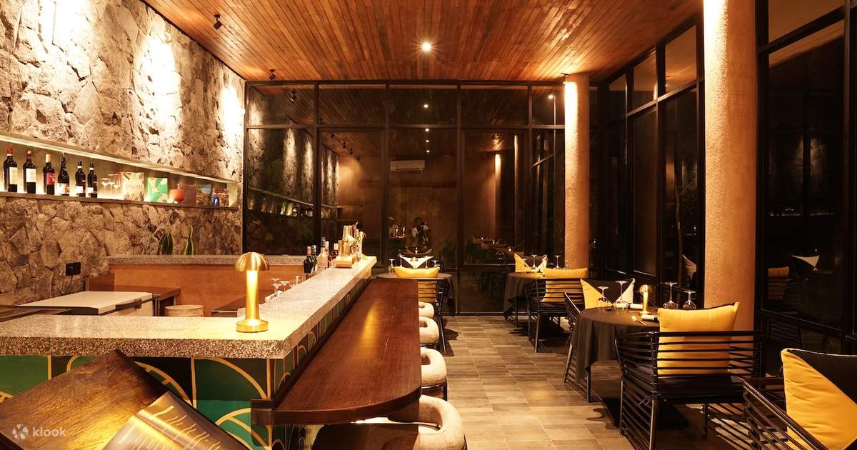 Restoran Semi Fine Dining Bulan Madu di Ubud - Klook Indonesia