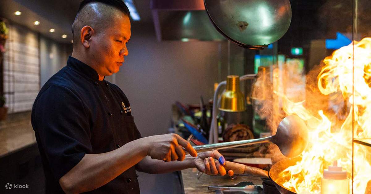 Waves Restaurant Buffet Dinners in Gold Coast - Klook