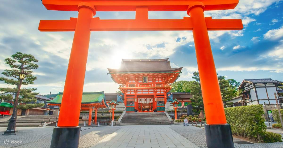 Arashiyama, Nara Park, and Fushimi Inari Shrine Day Tour (From Osaka ...