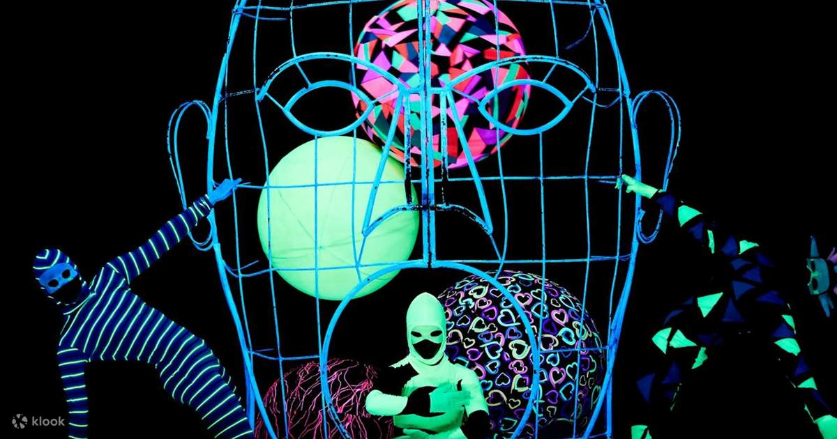 WOW Show Black light theatre in Prague - Klook United Kingdom