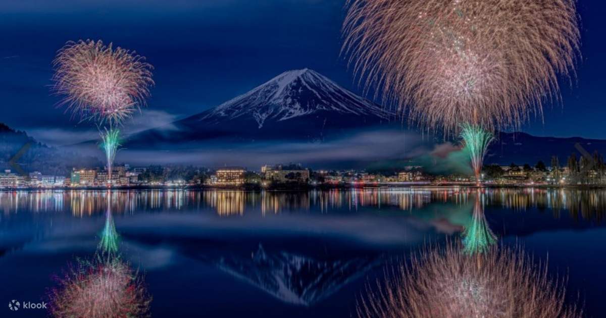 Mt. Fuji Hot Springs & Lake Kawaguchi Fireworks Festival Day Tour ...