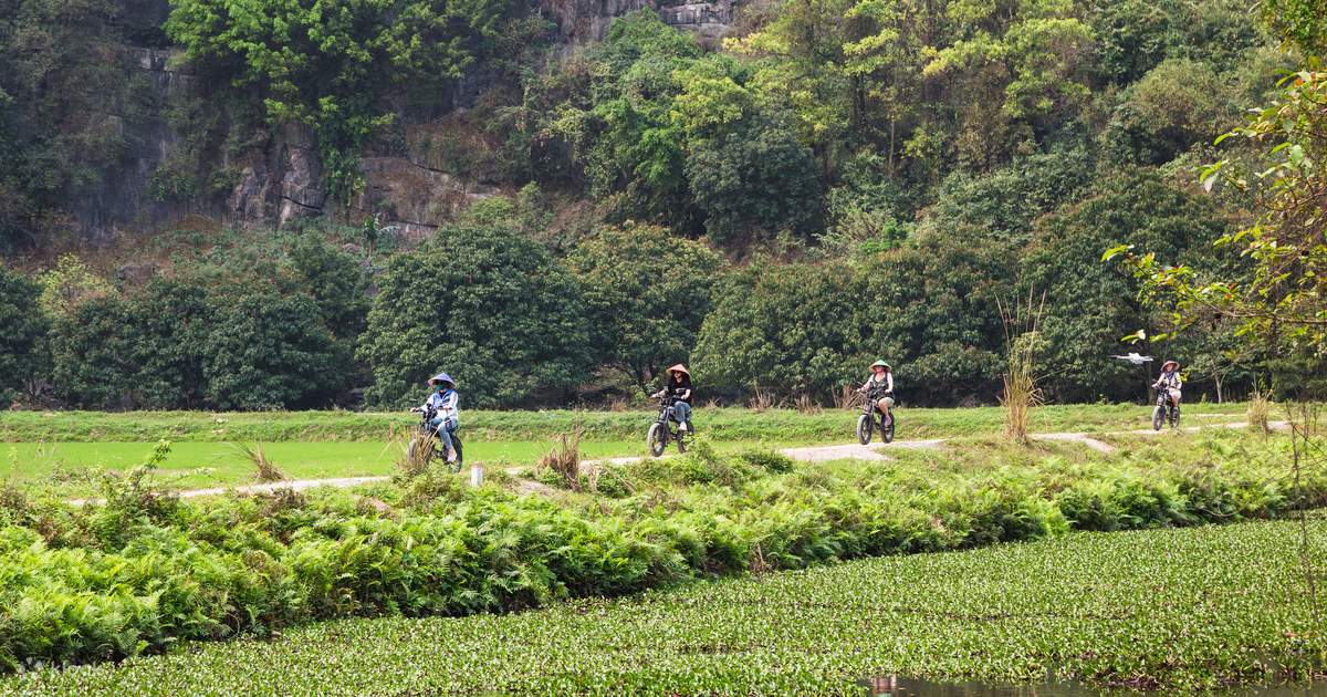 Ninh Binh Tam Coc Full-Day All Inclusive E-Bike & Boat Tour - Klook