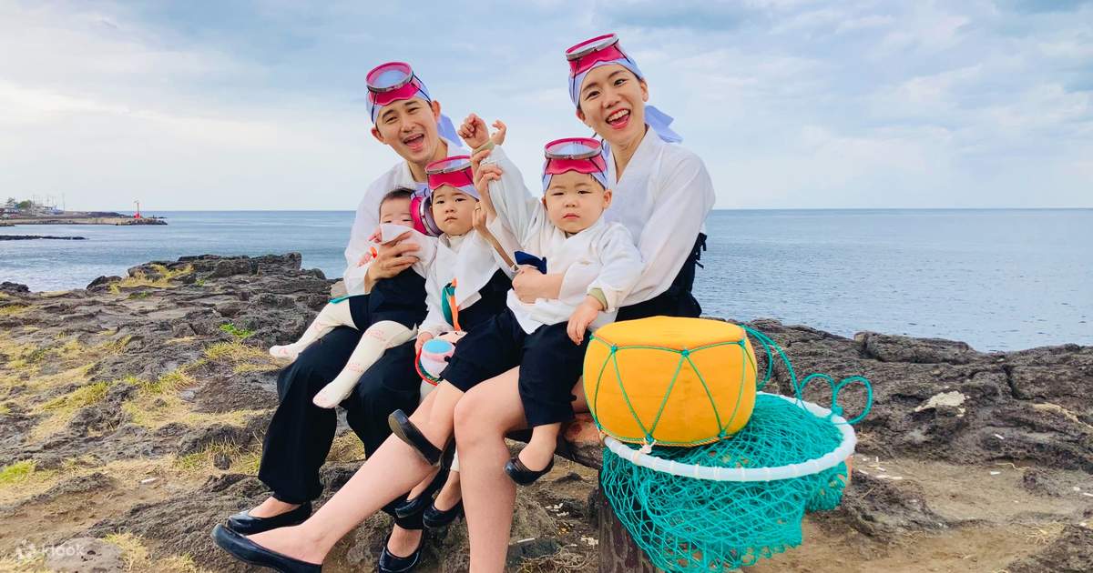 Woman Diver Haenyeo Traditional Clothes Rental Experience in Jeju - Klook