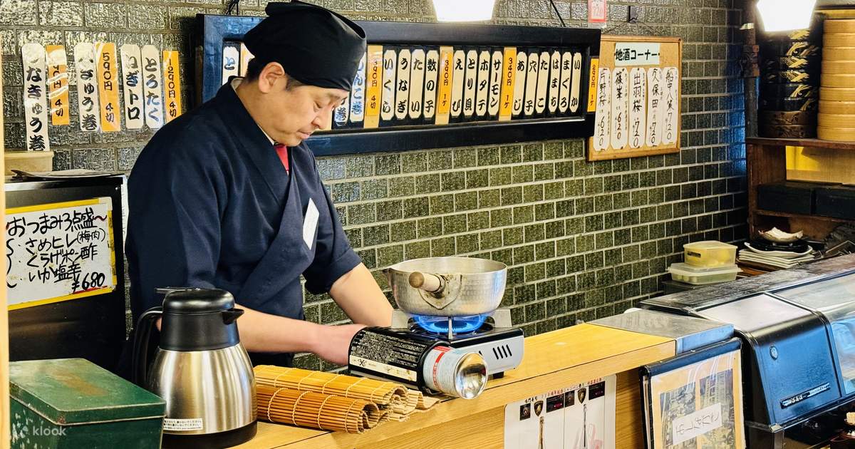 Osaka: Naruto Sushi Omakase Set & Sushi Making Experience at a Century ...